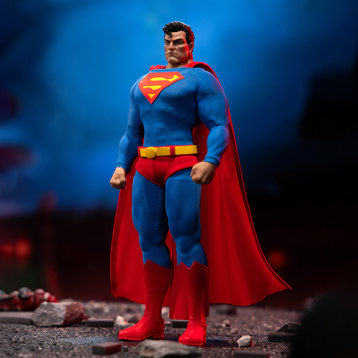 ( Pre Order ) Gong Toys Superman Hush 1/12 Scale Action Figure ...